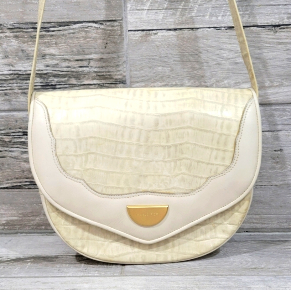 Vintage Carlo Fiori Leather Crossbody/Shoulder Struct… - Gem